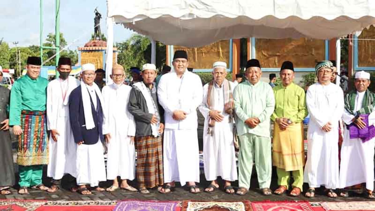 Jadi Khatib Shalat Idul Fitri 1444 H, Bupati Roby Sampaikan Pesan ...